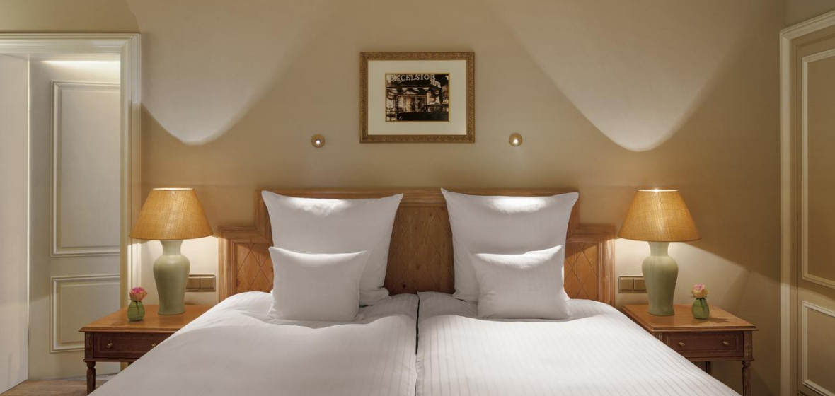 Excelsior by Geisel, Munich Review | The Hotel Guru