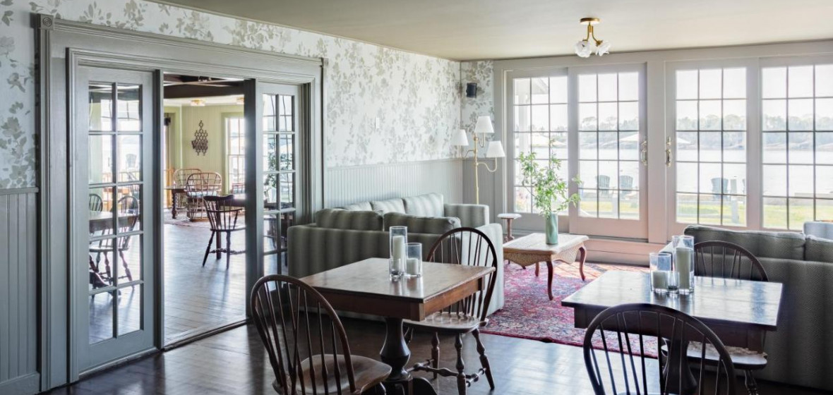 Bluebird Ocean Point Inn, Boothbay Harbor (Maine), United States of ...