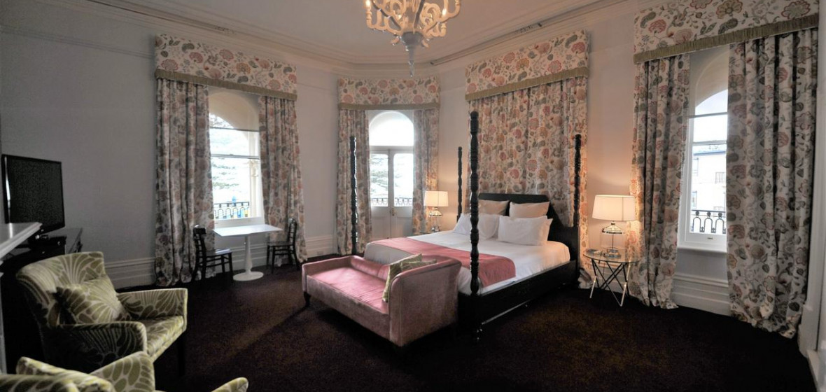 Largs Pier Hotel, Adelaide Review | The Hotel Guru