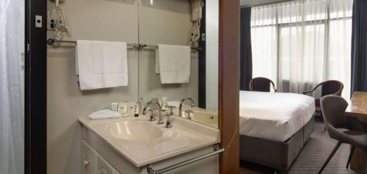 Marion Hotel, Adelaide (South Australia), Australia. Expert reviews and ...