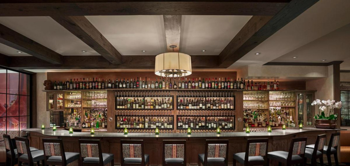 Penn's View Hotel, Philadelphia Review | The Hotel Guru