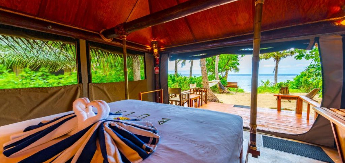 Barefoot Manta Island Resort, Fiji (Drawaqa Island). Expert reviews and ...