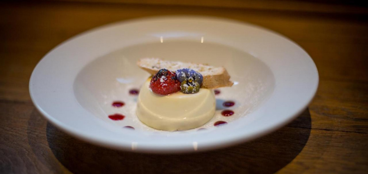 The Angel at Burford, Burford. Expert reviews and highlights | The ...