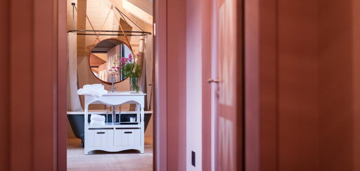 Hotel de Londres, Brig, Brig Review | The Hotel Guru