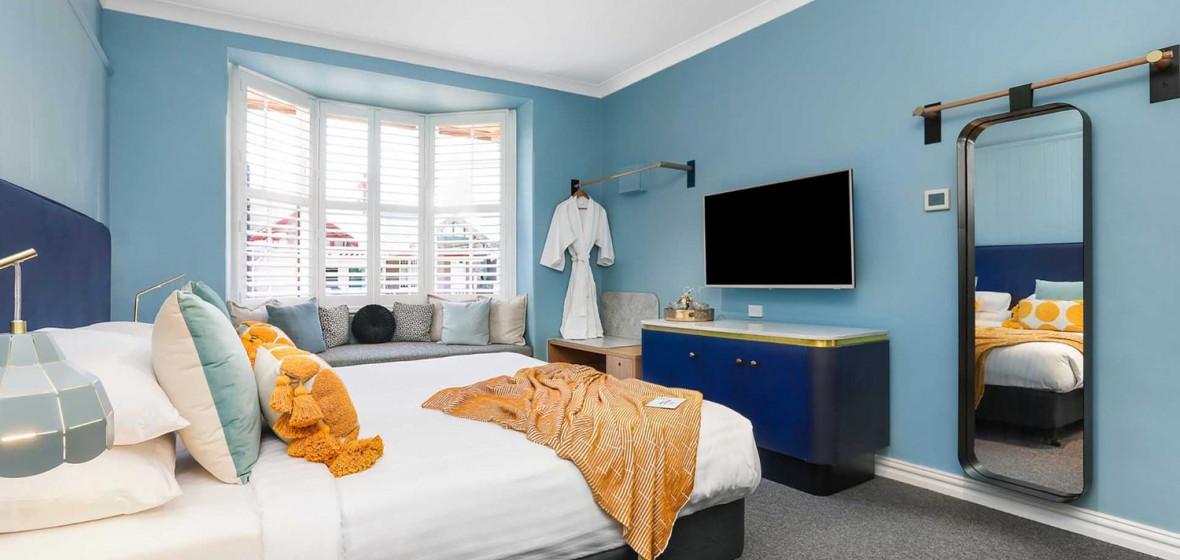 Coogee Bay Hotel, Sydney (Coogee), Australia. Expert reviews and ...