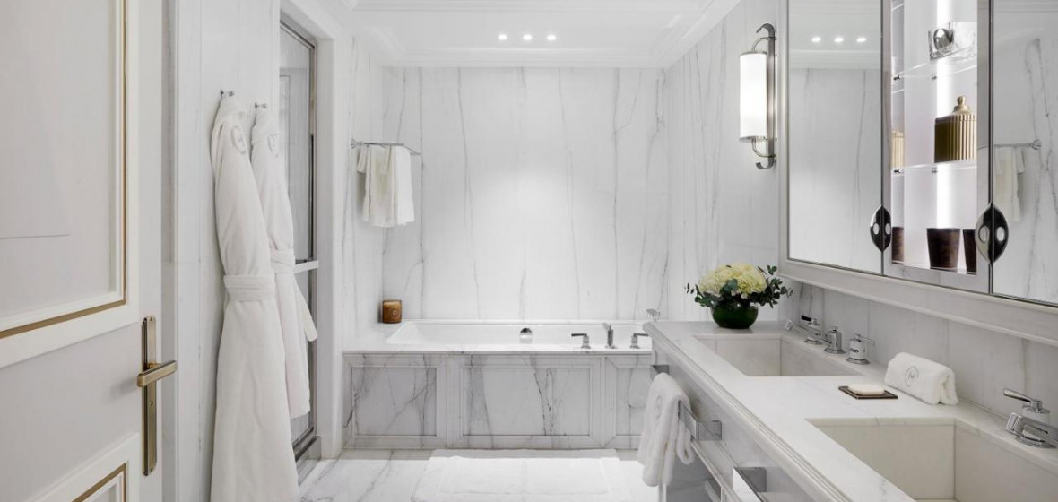 Maison Villeroy, Paris (Champs Elysees), France. Expert reviews and ...