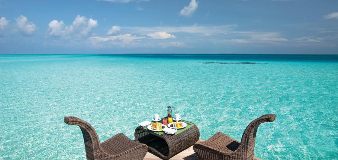 Constance Moofushi, Maldives Review | The Hotel Guru