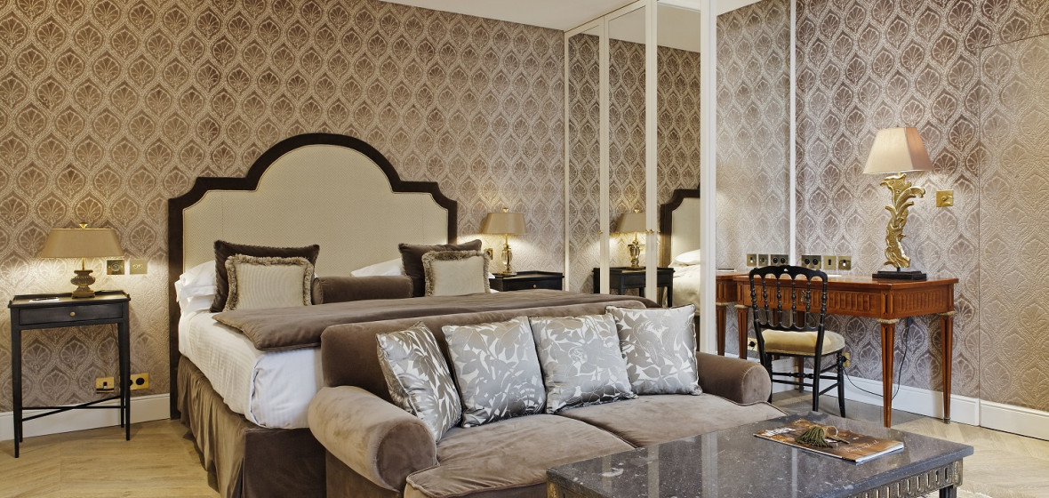 Relais Christine, Paris Review | The Hotel Guru