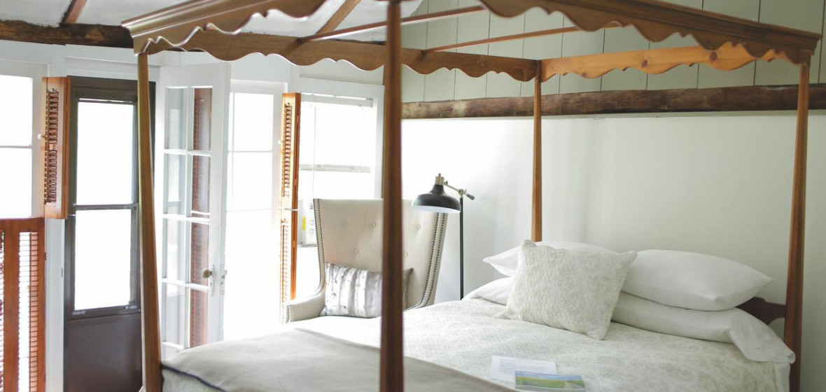 CS Coach House, New York State Review | The Hotel Guru