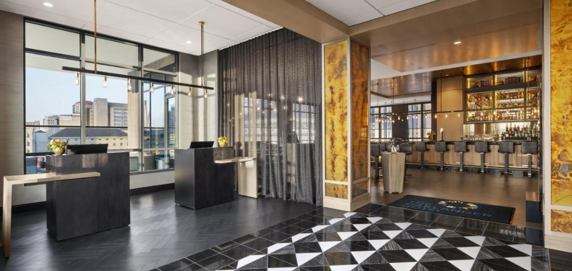 The Oaklander, Pittsburgh Review | The Hotel Guru