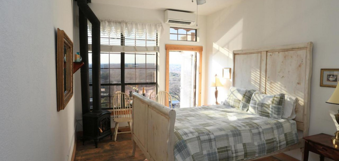 Gruene River Inn, New Braunfels Review | The Hotel Guru