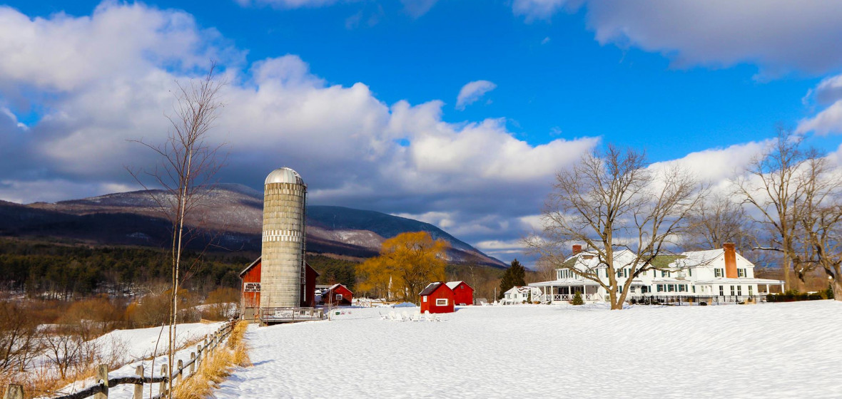 Hill Farm Inn, Manchester Village Review | The Hotel Guru