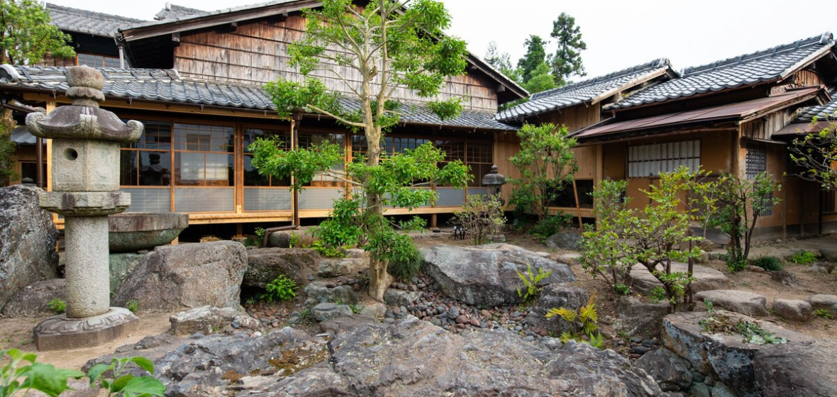 Nipponia Mino Shokamachi, Mino, Japan. Expert reviews and highlights ...