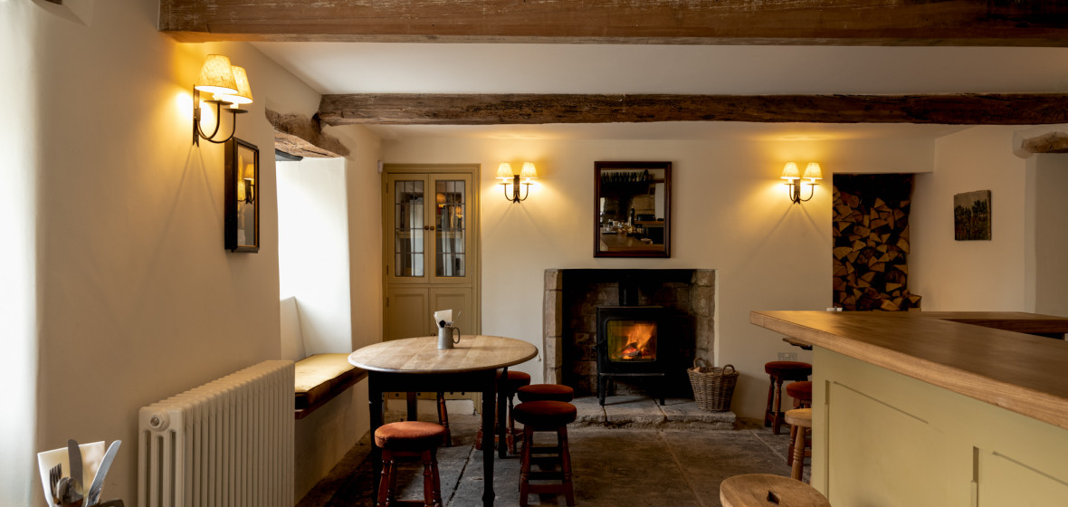 Three Horseshoes Batcombe, Somerset. Expert reviews and highlights ...