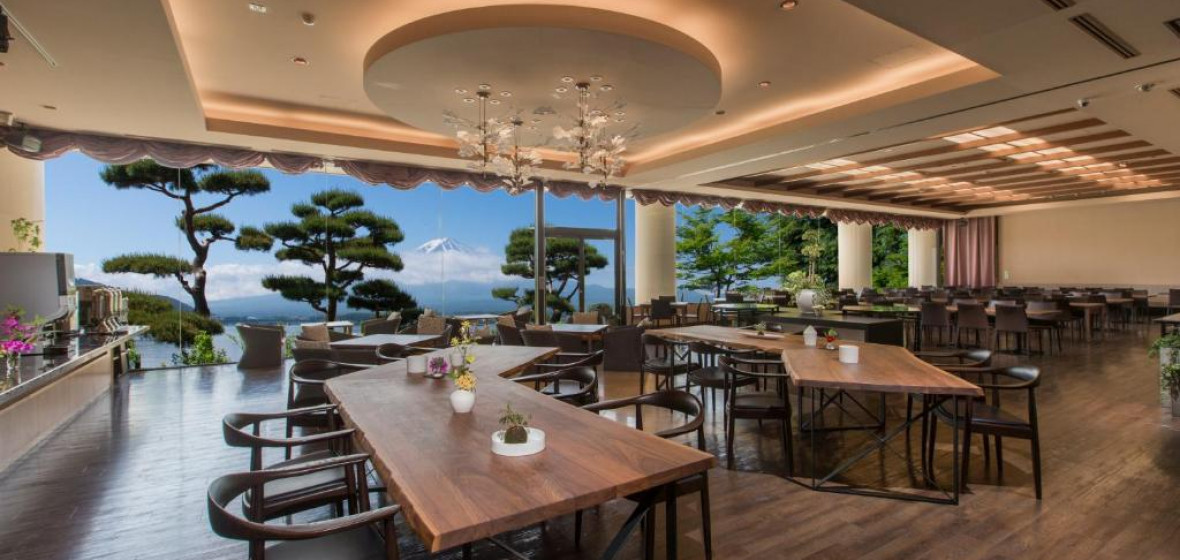 Shuhokaku Kogetsu, Fujikawaguchiko Review | The Hotel Guru