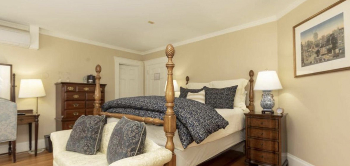 The White House Inn, Vermont, United States of America. Expert reviews ...