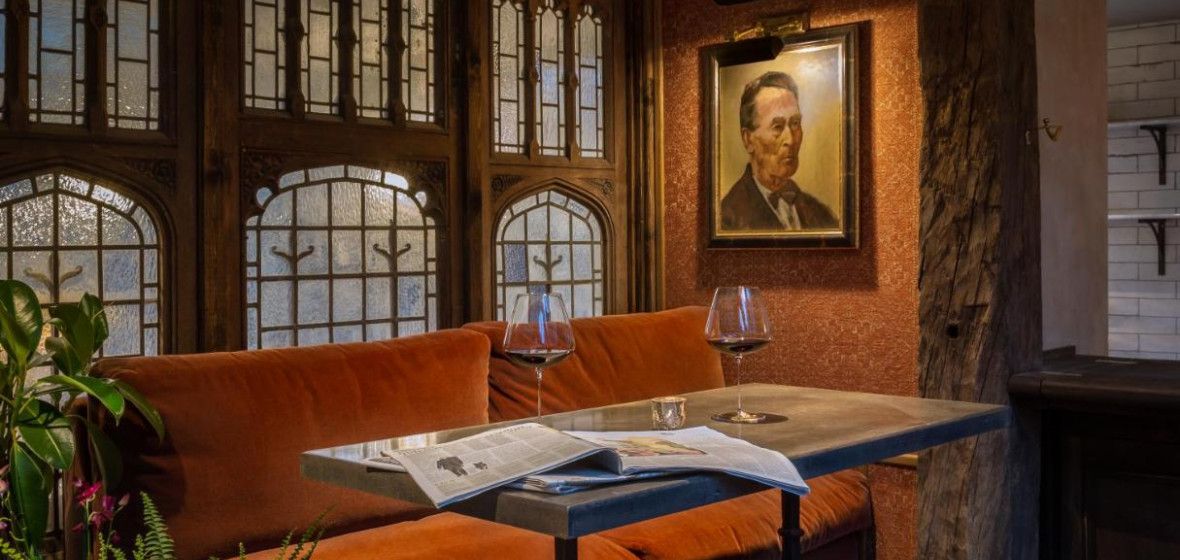 The Double Red Duke, Oxfordshire Review | The Hotel Guru