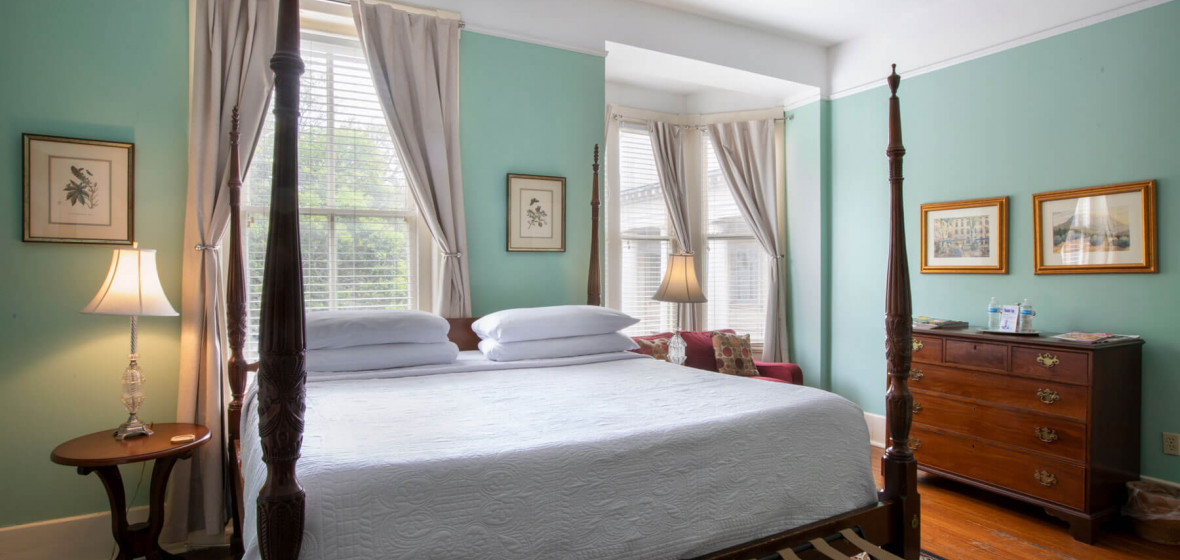 Foley House Inn, Savannah (Georgia), United States of America. Expert ...