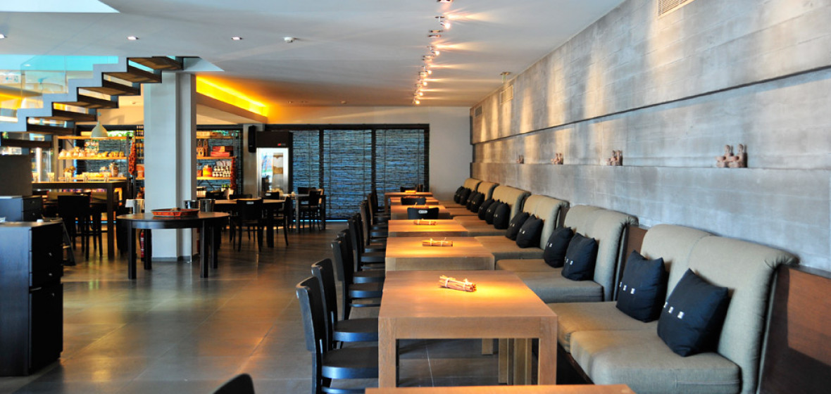 Life Gallery, Athens Review | The Hotel Guru