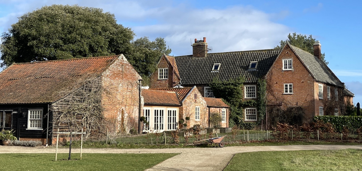 Fritton Lake, Norfolk Review | The Hotel Guru