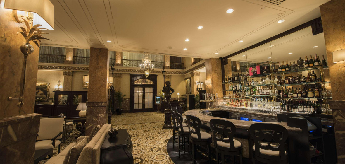 The Pfister Hotel, Milwaukee (Wisconsin), United States of America ...