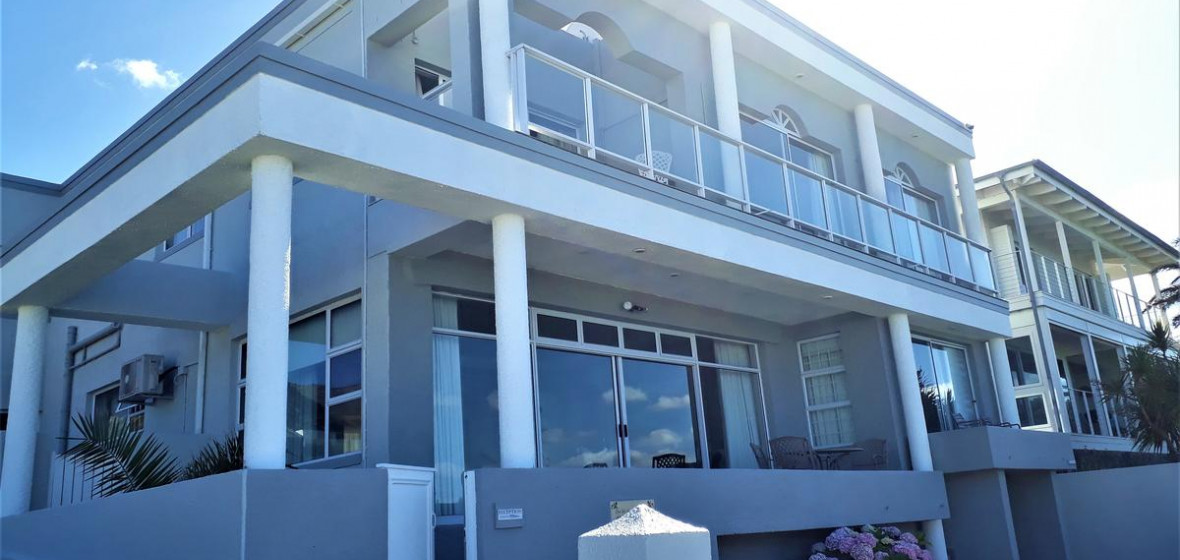Hermanus Beachfront Lodge , Hermanus Review | The Hotel Guru