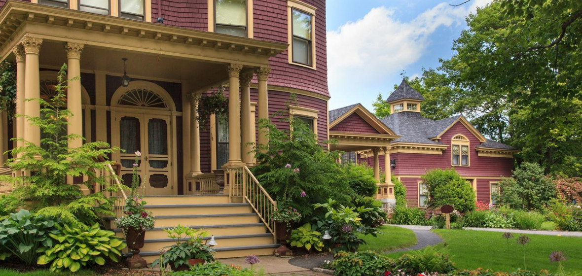 Berry Manor Inn, Rockland Review | The Hotel Guru