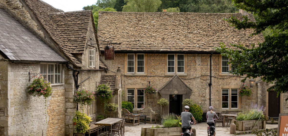 White Hart, Chippenham (Ford). Expert reviews and highlights | The ...