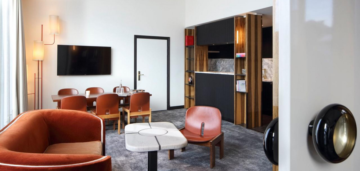 Hotel Les Bains, Paris (3rd arrondissement), France. Expert reviews and ...