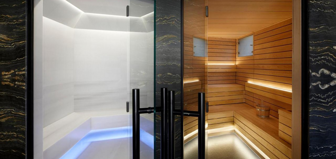 Maison Villeroy, Paris (Champs Elysees), France. Expert reviews and ...