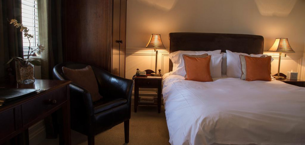 The Lord Bute, Christchurch Review | The Hotel Guru
