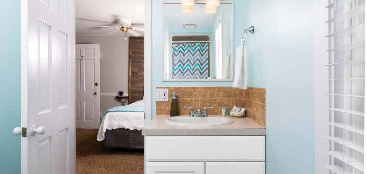 Looking Glass Beachfront Inn, Michigan Review | The Hotel Guru