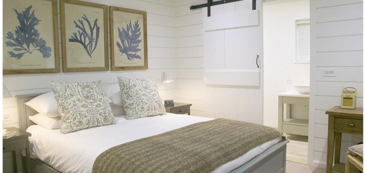 The Three Hills, Cambridgeshire Review | The Hotel Guru