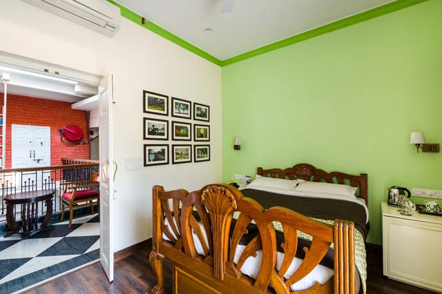 The Corner Courtyard, Calcutta Review | The Hotel Guru