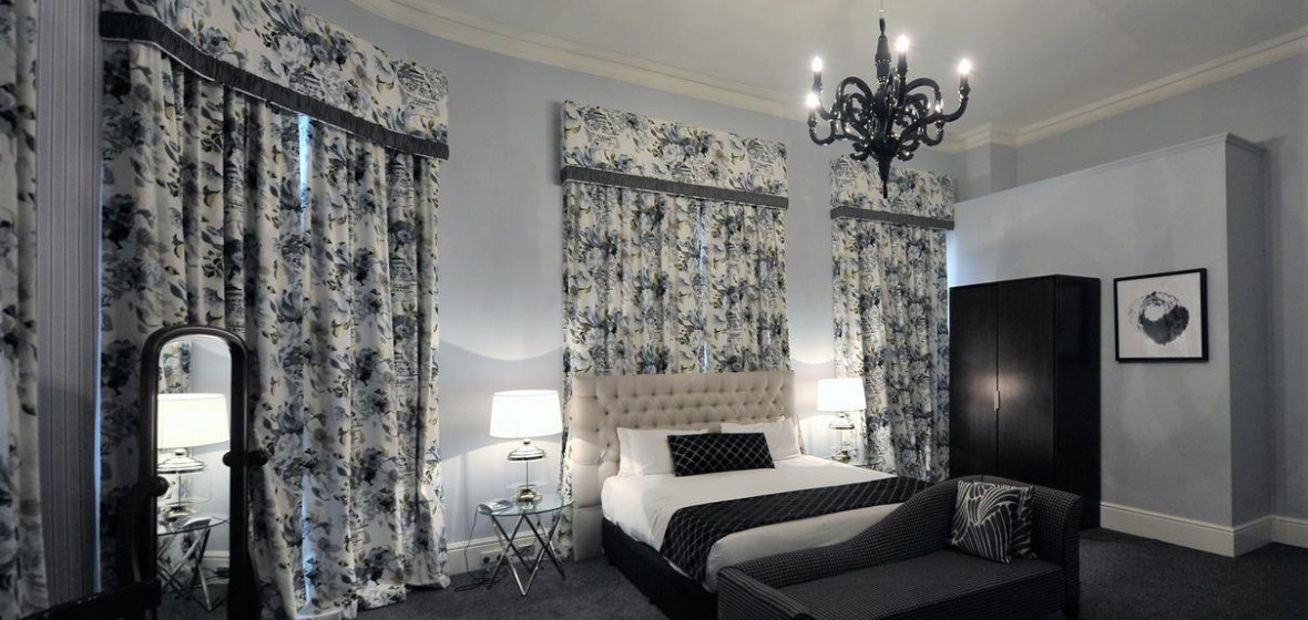 Largs Pier Hotel, Adelaide Review | The Hotel Guru