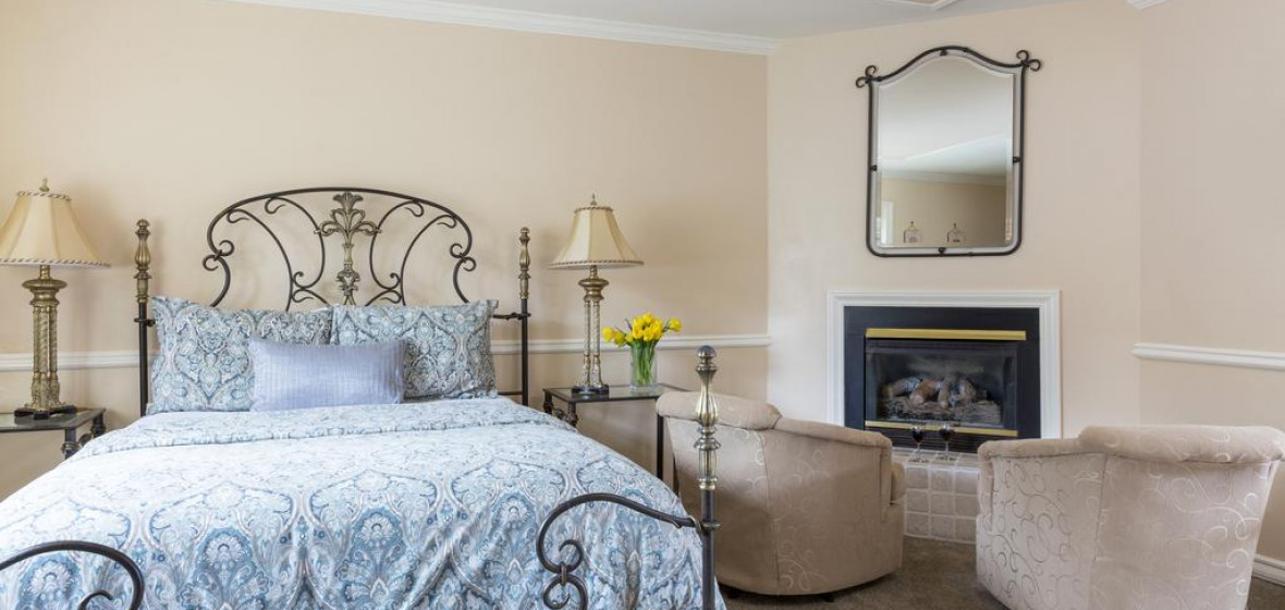 Coachman's Inn, Carmel Review | The Hotel Guru