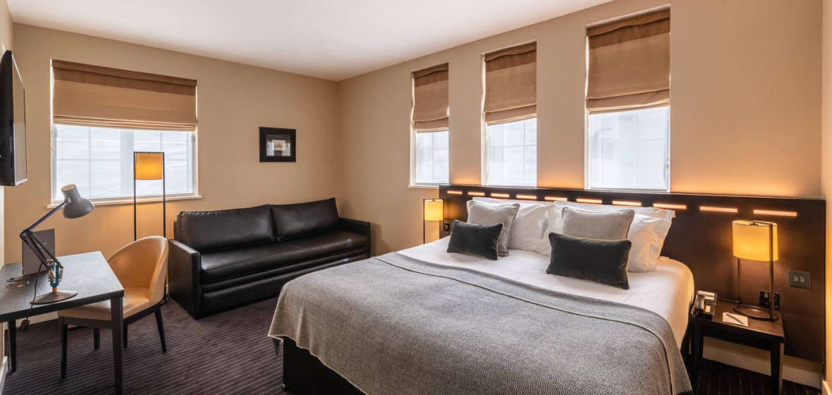 The Resident Victoria, London. Expert reviews and highlights | The ...