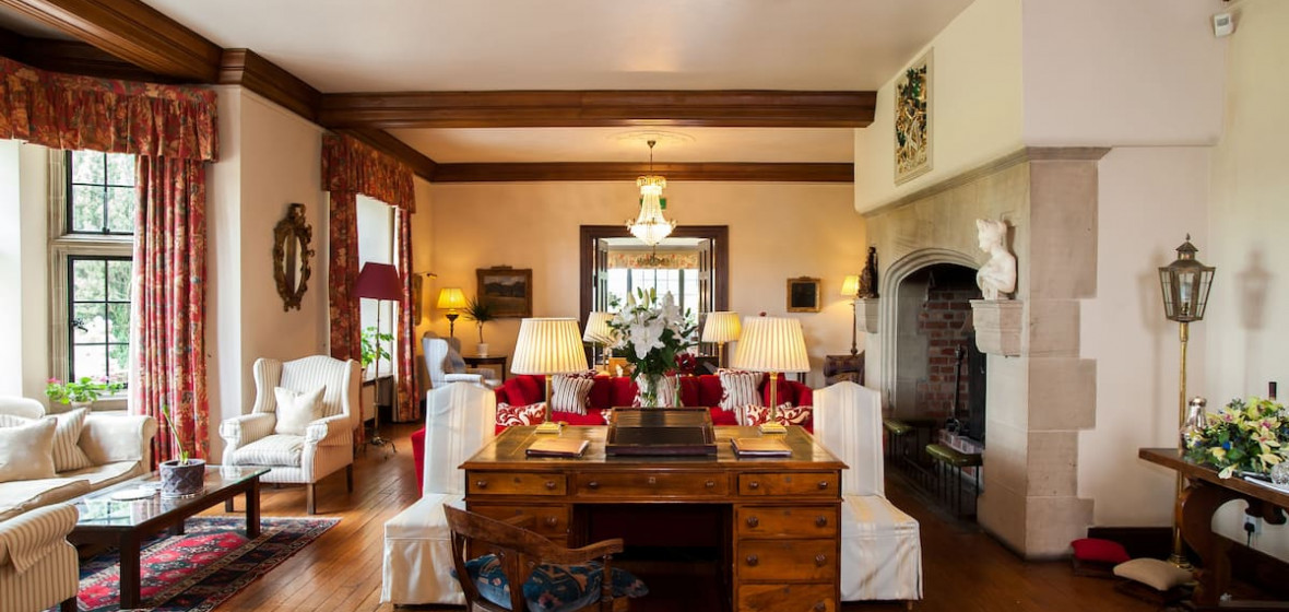 Llangoed Hall, Brecon Review | The Hotel Guru