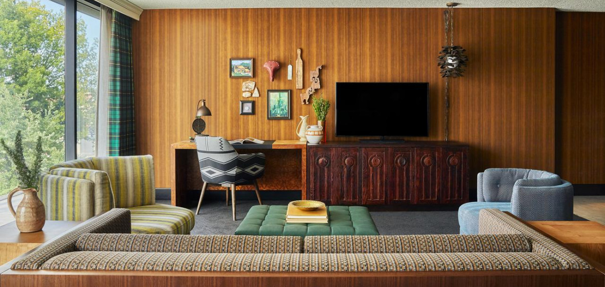 Graduate Eugene, Eugene Review | The Hotel Guru