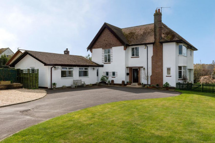 Tytherleigh Arms, Devon (Tytherleigh). Expert reviews and highlights ...