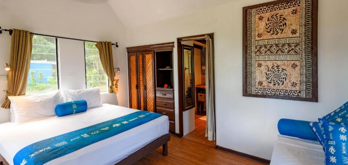 Oarsman's Bay Lodge, Fiji (Nacula Island). Expert reviews and ...