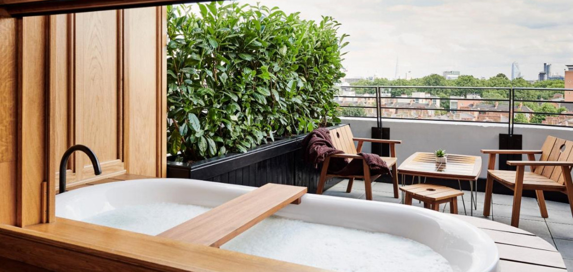 The Standard London, London (Kings Cross). Expert reviews and ...