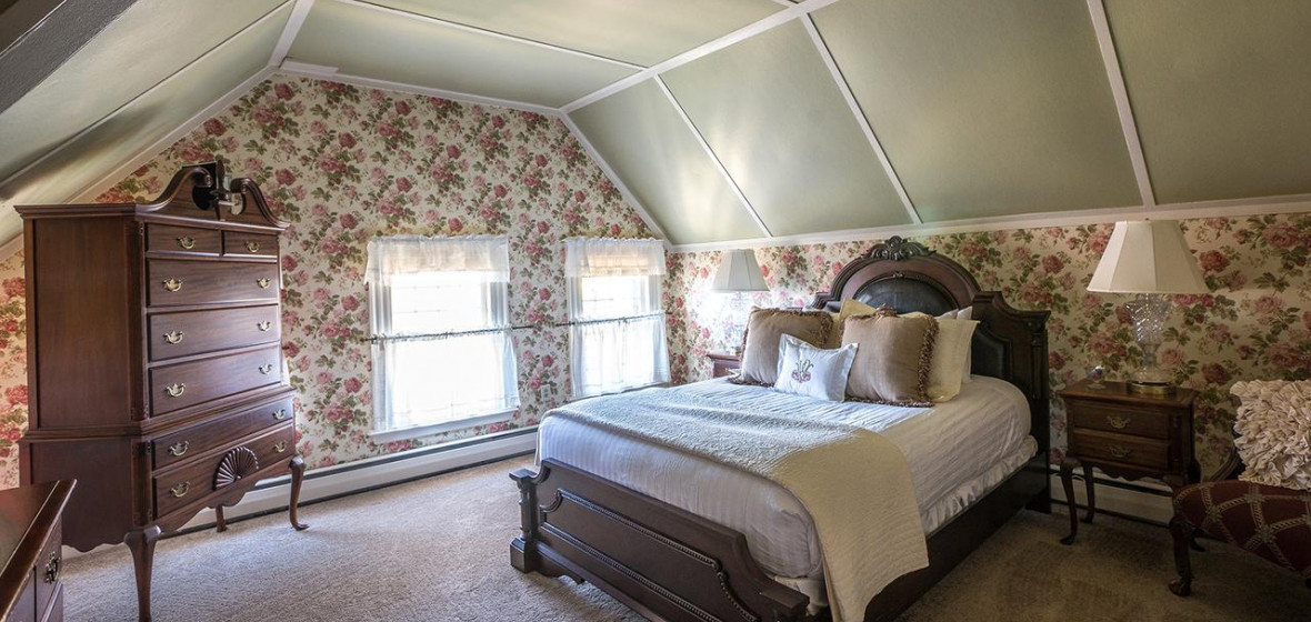 The Wallingford Victorian Inn, Connecticut Review | The Hotel Guru