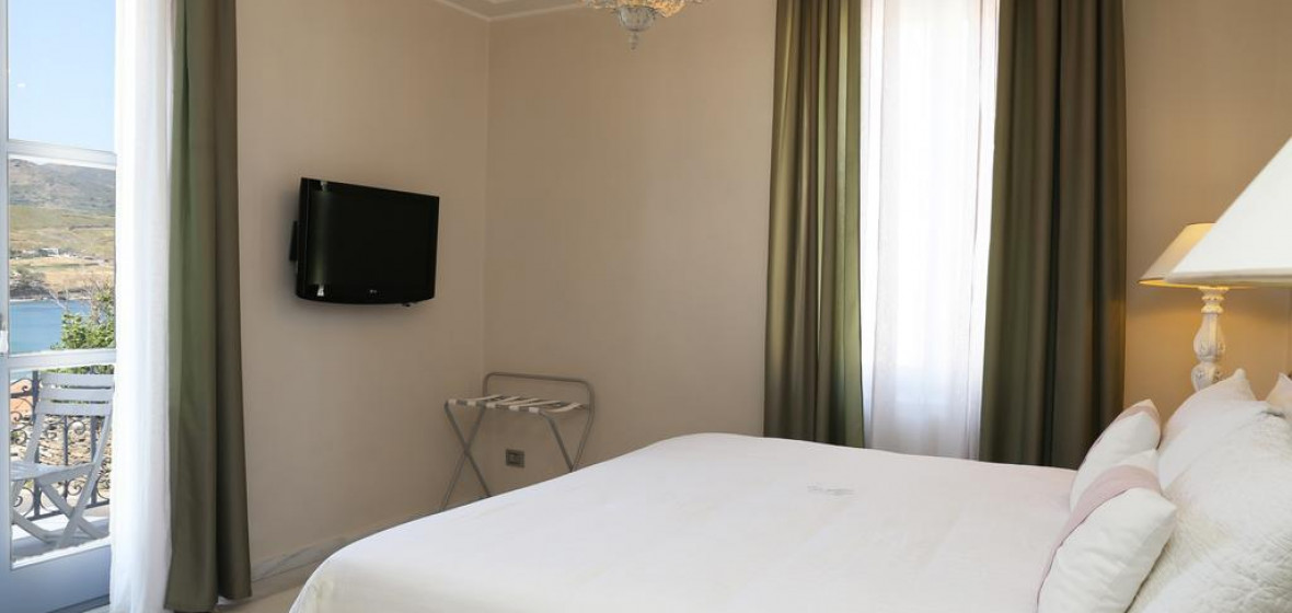 Micra Anglia, Andros Review | The Hotel Guru