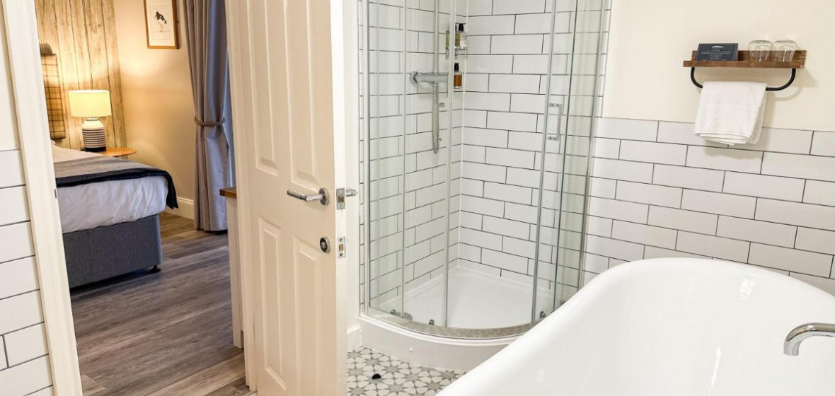 Beach House Hotel, Seahouses (Northumberland). Expert reviews and ...