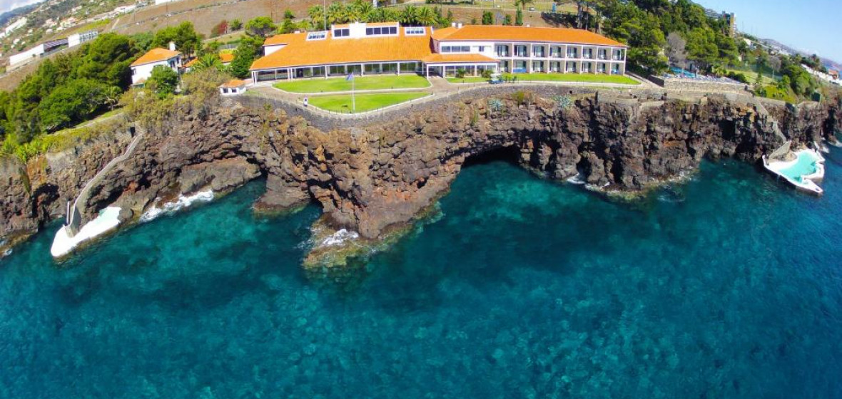 Albatroz Beach and Yacht Club, Madeira, Portugal. Expert reviews and ...