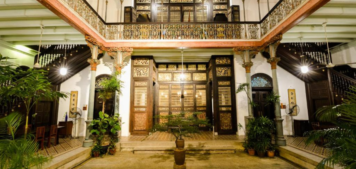 Cheong Fatt Tze Mansion, Penang (George Town), Malaysia. Expert reviews ...