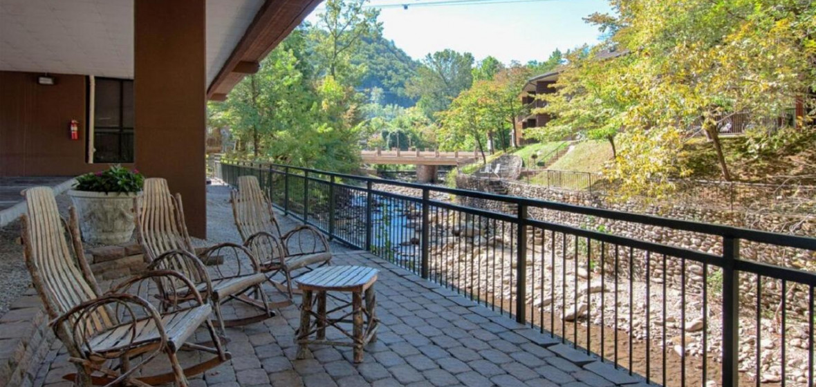 Old Creek Lodge, Gatlinburg Review | The Hotel Guru