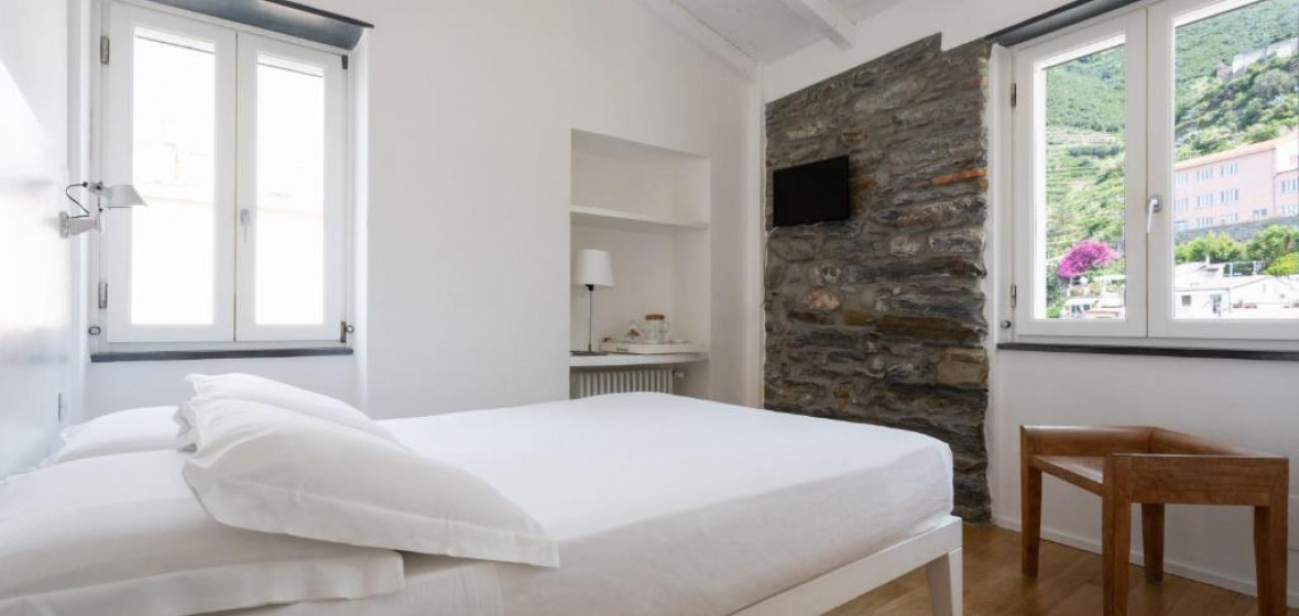 La Mala, The Cinque Terre, Italy. Expert reviews and highlights | The ...