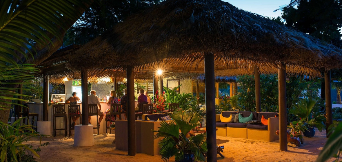 Navutu Stars Resort, Fiji (Yaqeta Island). Expert reviews and ...